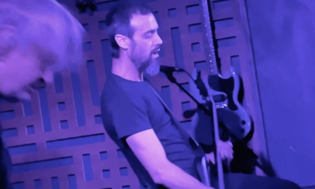 Coalesce annule sa tournée européenne : Jes Steineger contraint de se ...